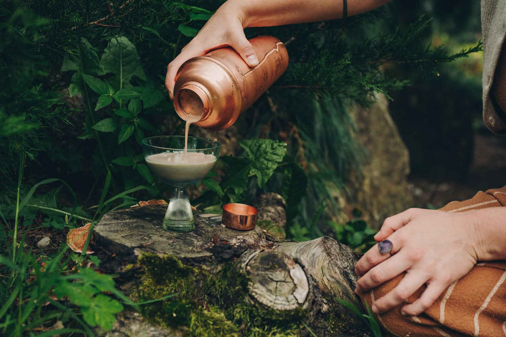 Copper Elixir Shaker – Botanical Lucidity